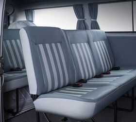 VW Microbus Rolls Off Into The Sunset With 600 "Last Edition" Kombi ...